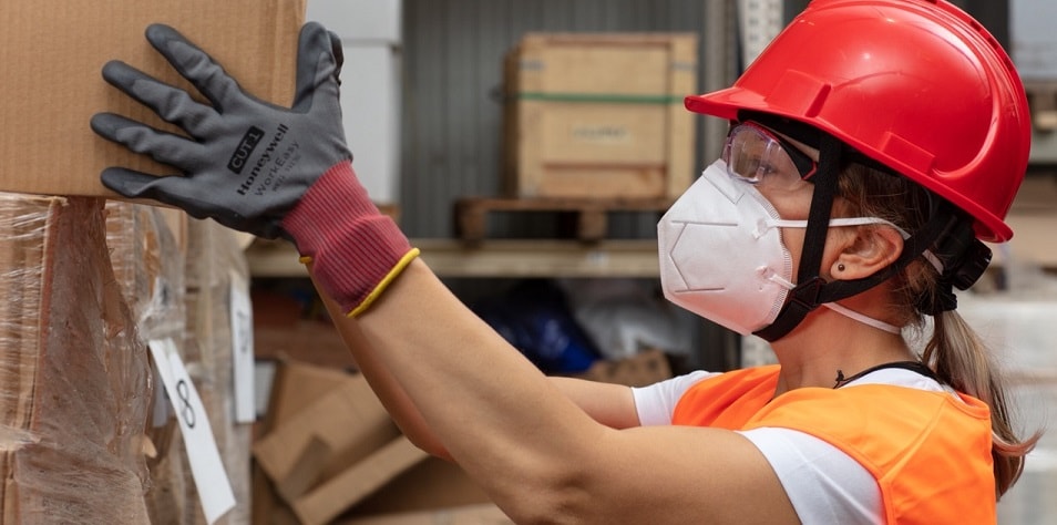 Flu Season: Should you start wearing a mask again? | Honeywell